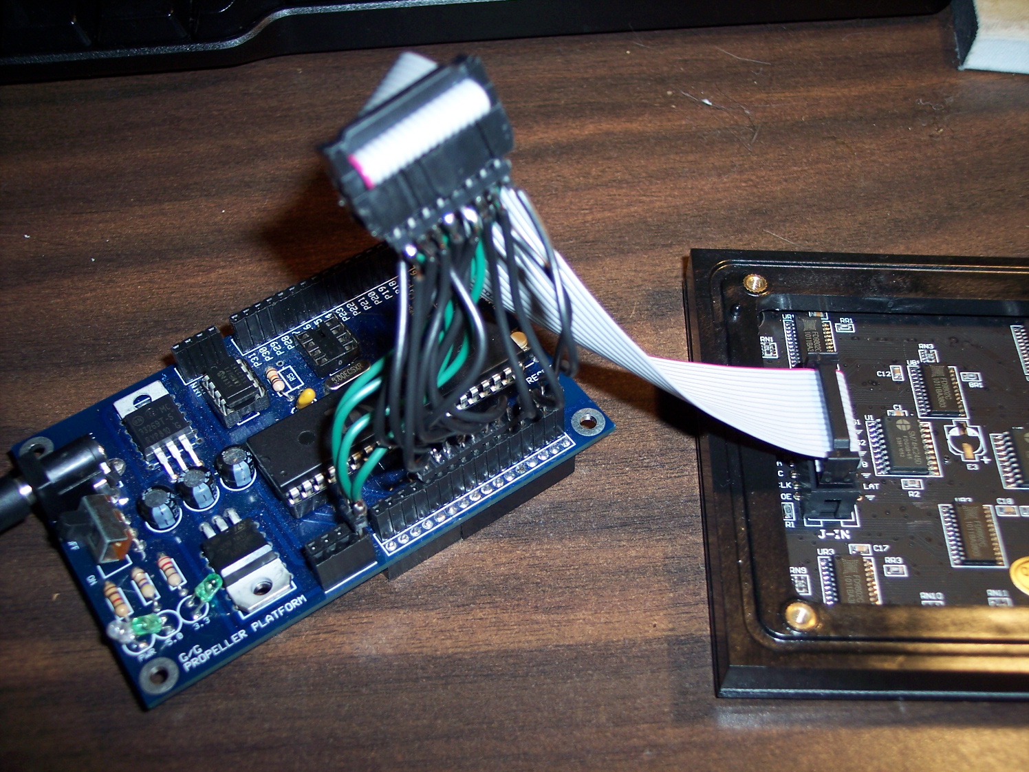 rayslogic.com - /propeller/programming/AdafruitRGB/